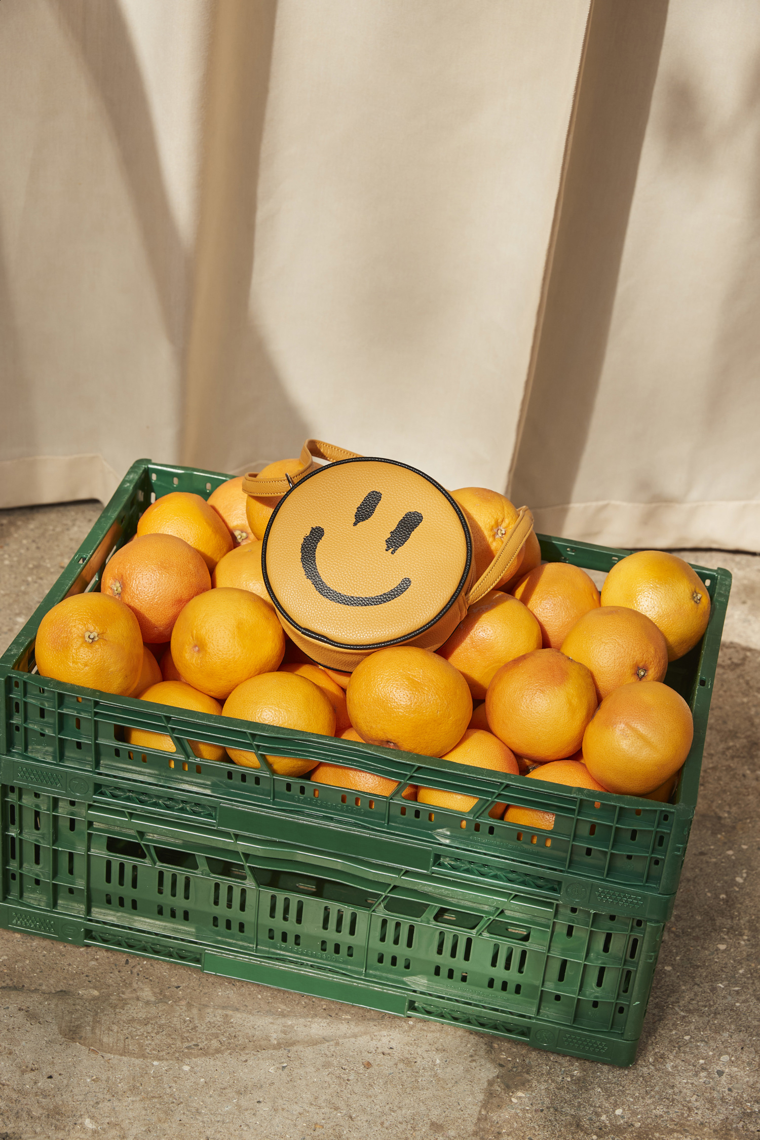 Smiling Bag - Warm Sun - Smiling face shoulder bag - Molo