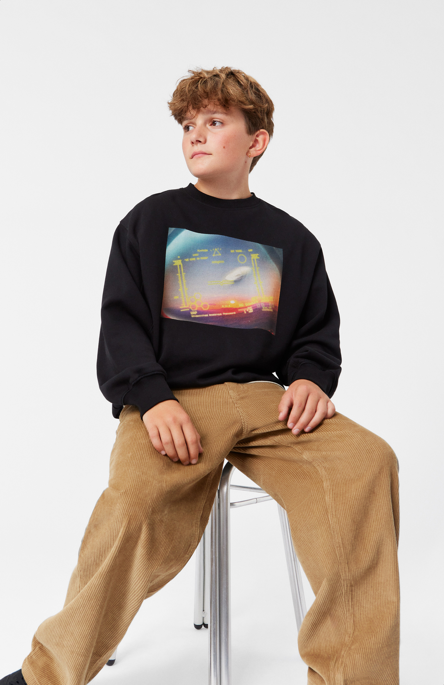 Aiden - Drift Wood - Beige corduroy skater trousers with loose fit and ...