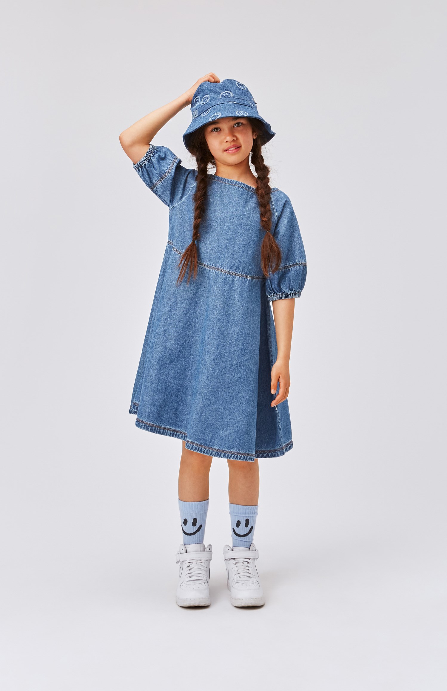 Claira - Washed Chambrey - Blue knee length dress - Molo