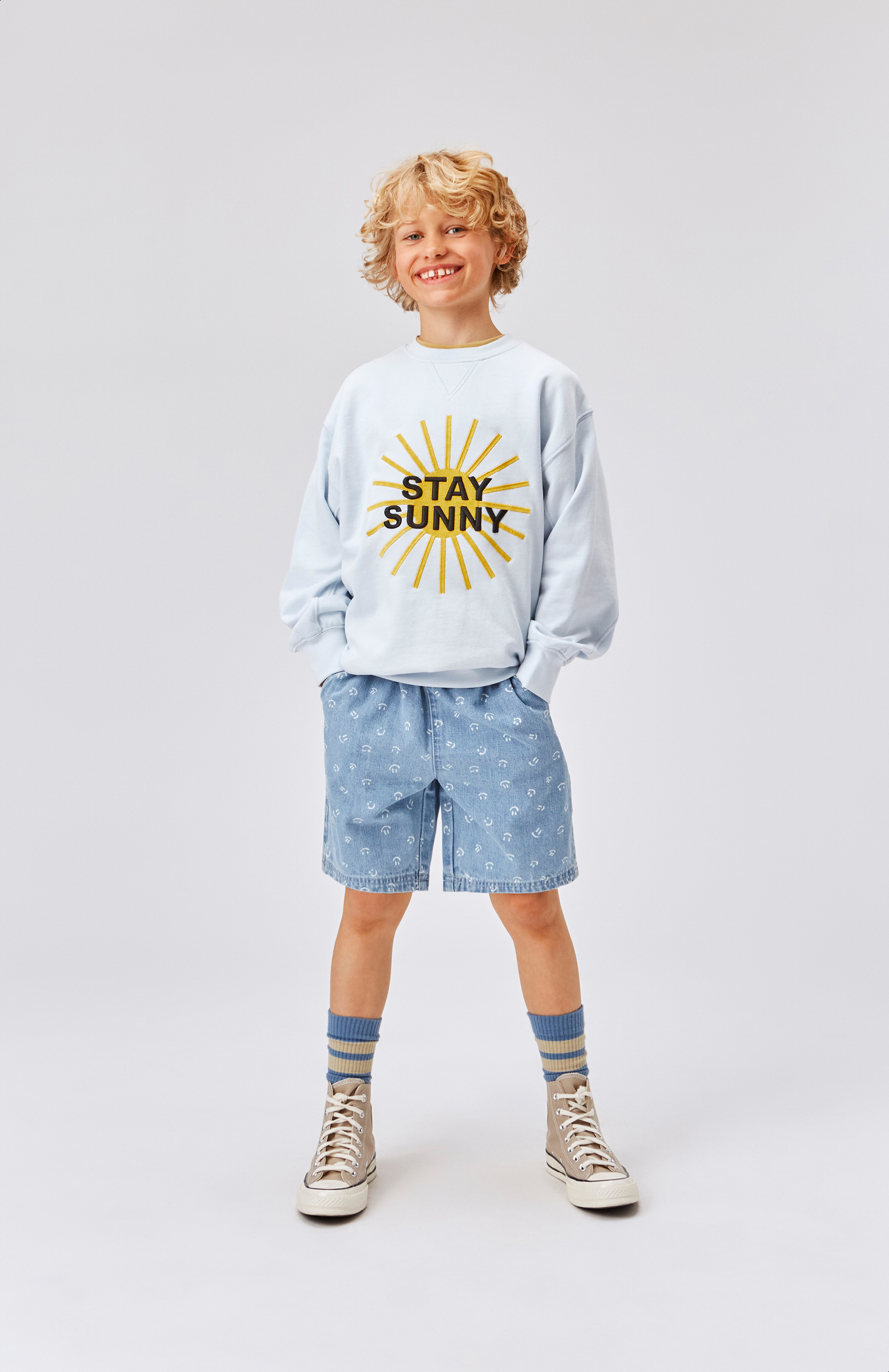 Avart - Happy Mini - Blauwe korte spijkerbroek met smiley print - Molo