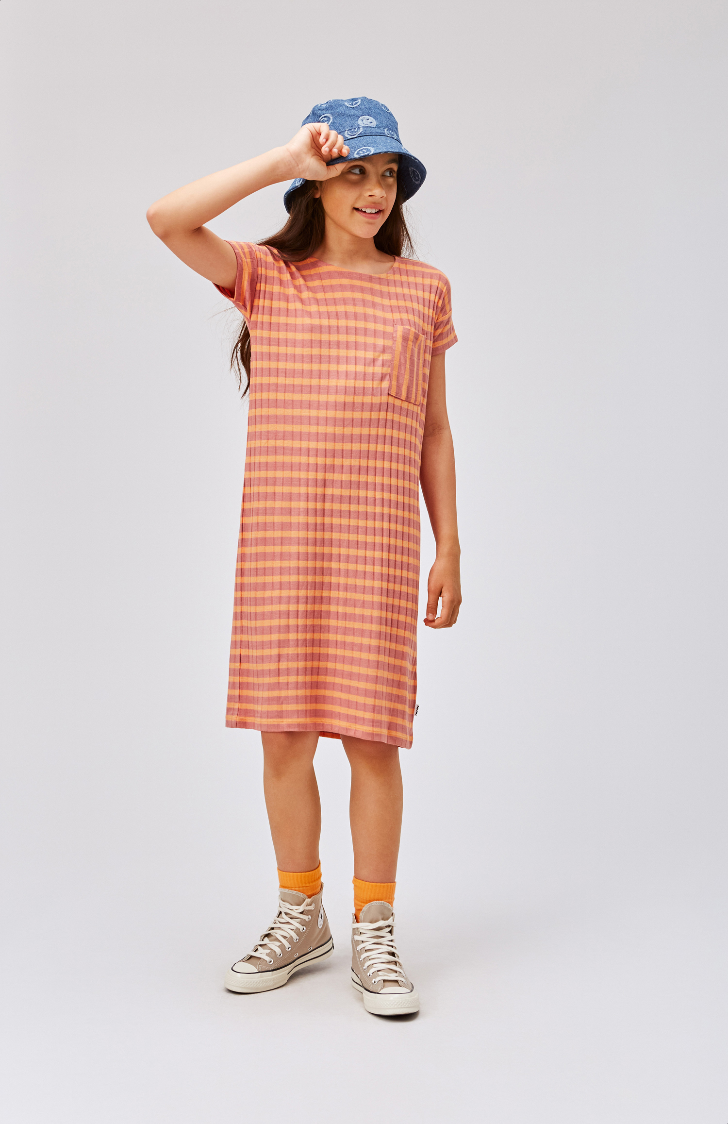 Ceria - Papaya Rose - Stribet t-shirt kjole i rib - Molo